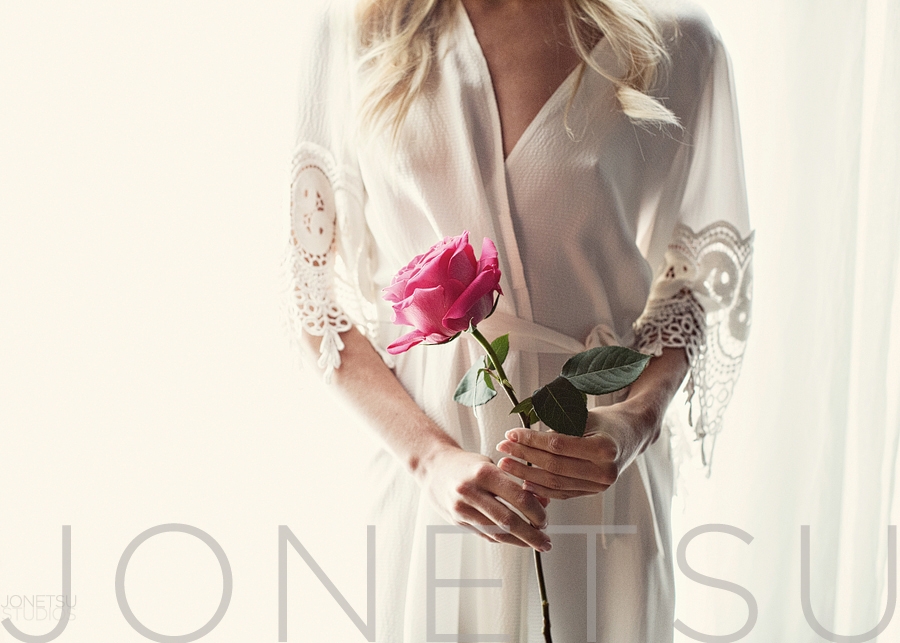 INTIMATE WEST VANCOUVER WEDDING AT HOME BY JONETSU. FEATURED IN REAL WEDDINGS MAGAZINE ...